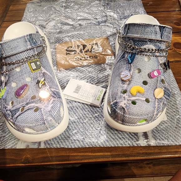 CROCS | Shoes | Sza Crocs Classics | Poshmark